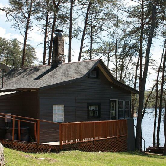 Lake Ocoee Inn & Marina - Tennessee Overhill